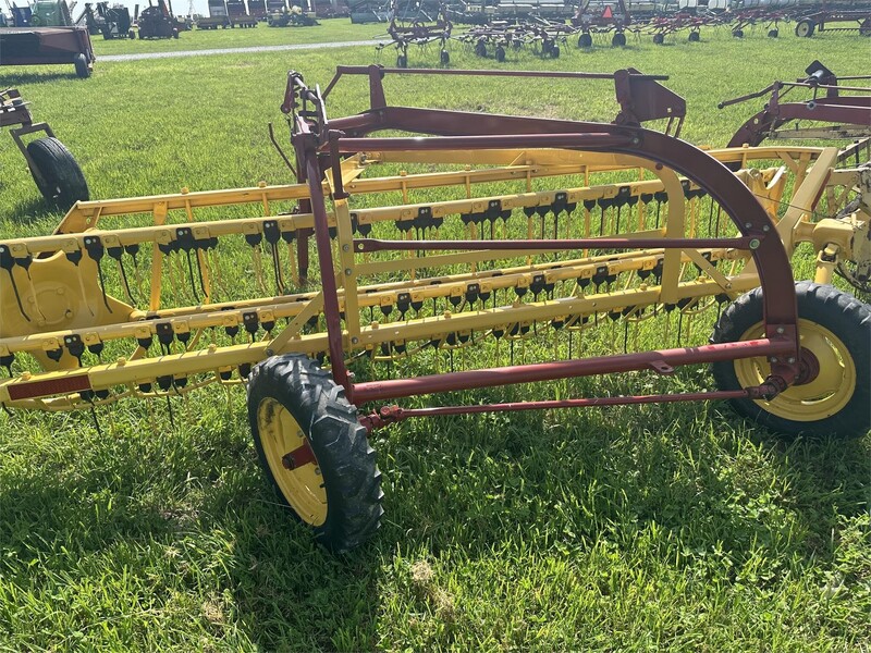 Used New Holland Rakes for Sale - 251 Listings | Machinery Pete