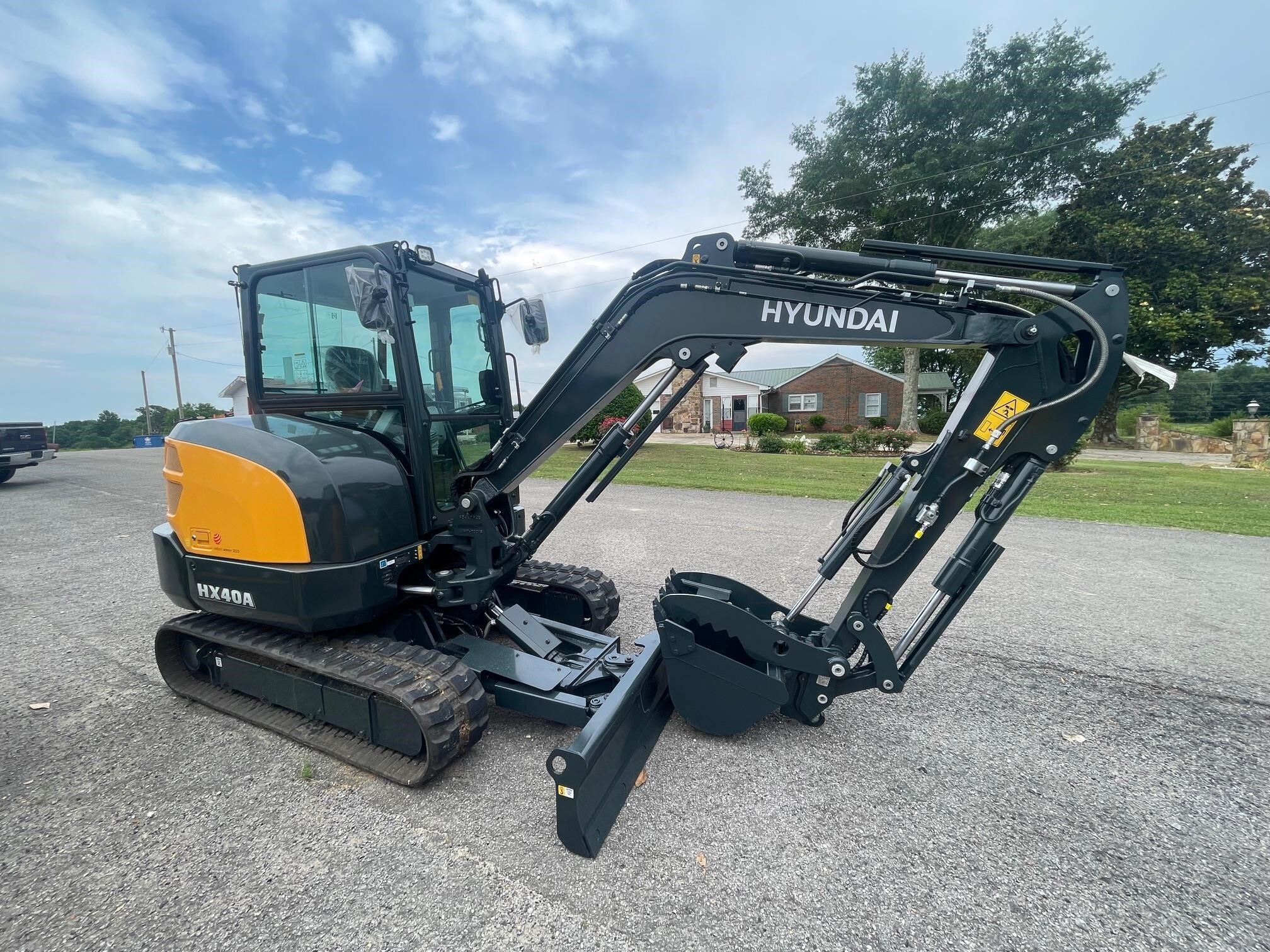 2024 Hyundai HX40A Mini Excavator - $68,900 | Machinery Pete