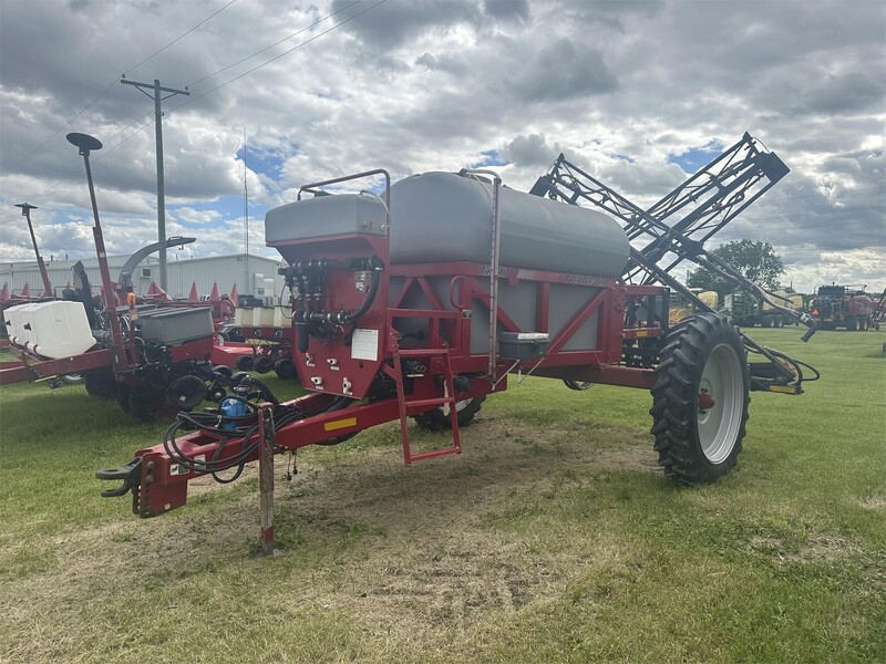 Used Pull-Type Sprayers for Sale - 842 Listings | Machinery Pete