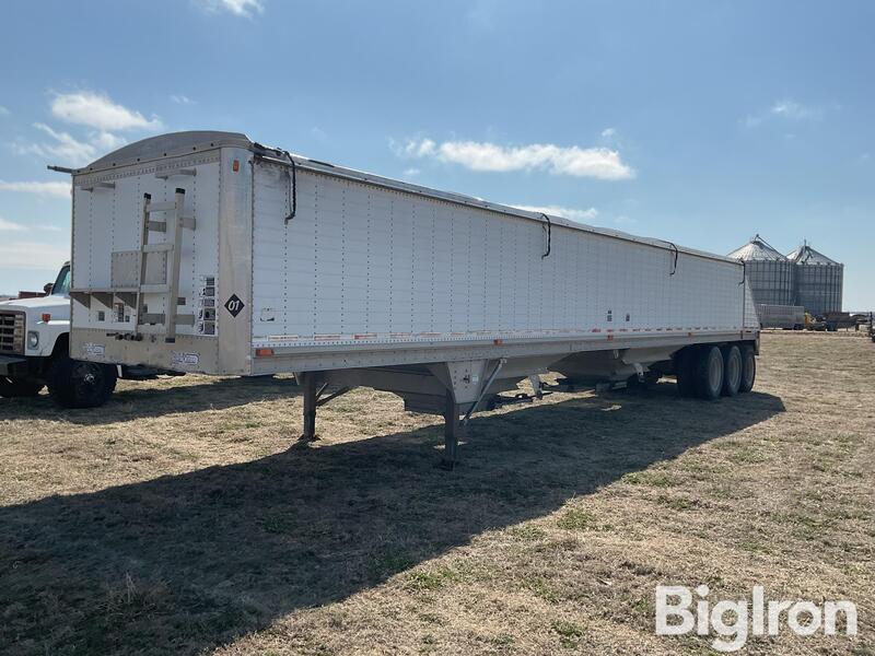 Used Wilson Grain Trailers for Sale - 51 Listings | Machinery Pete