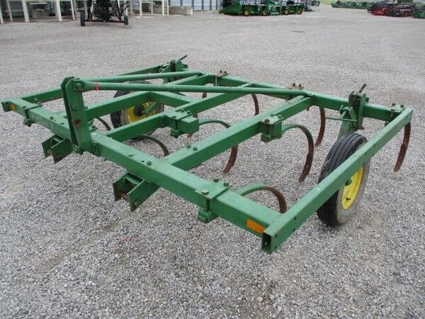 Used Chisel Plows for Sale - 339 Listings | Machinery Pete
