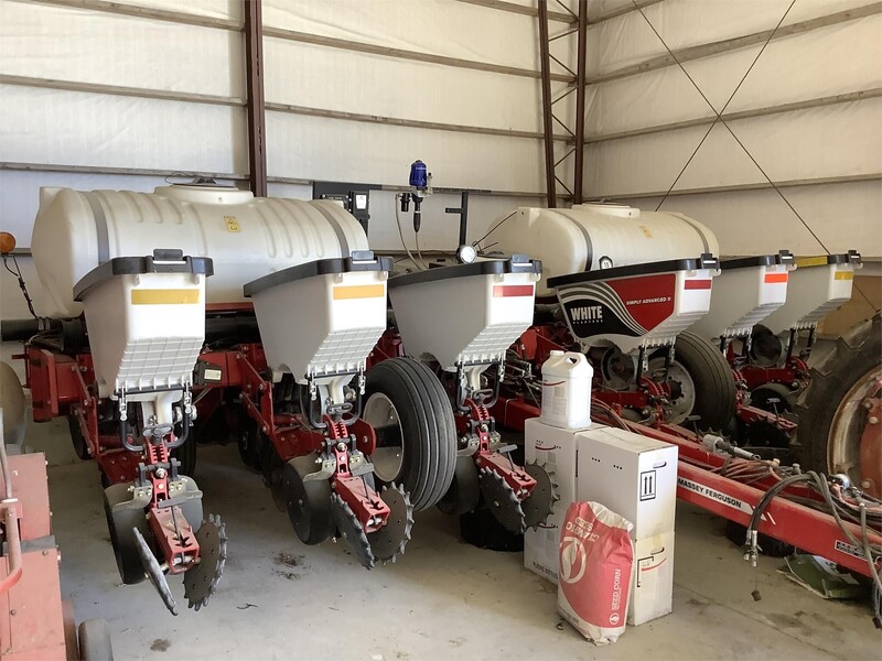 Used White Planters for Sale - 172 Listings | Machinery Pete