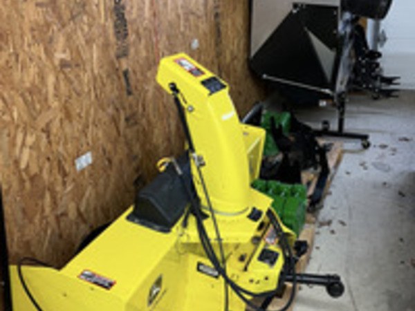 Used John Deere Snow Blowers for Sale - 100 Listings | Machinery Pete
