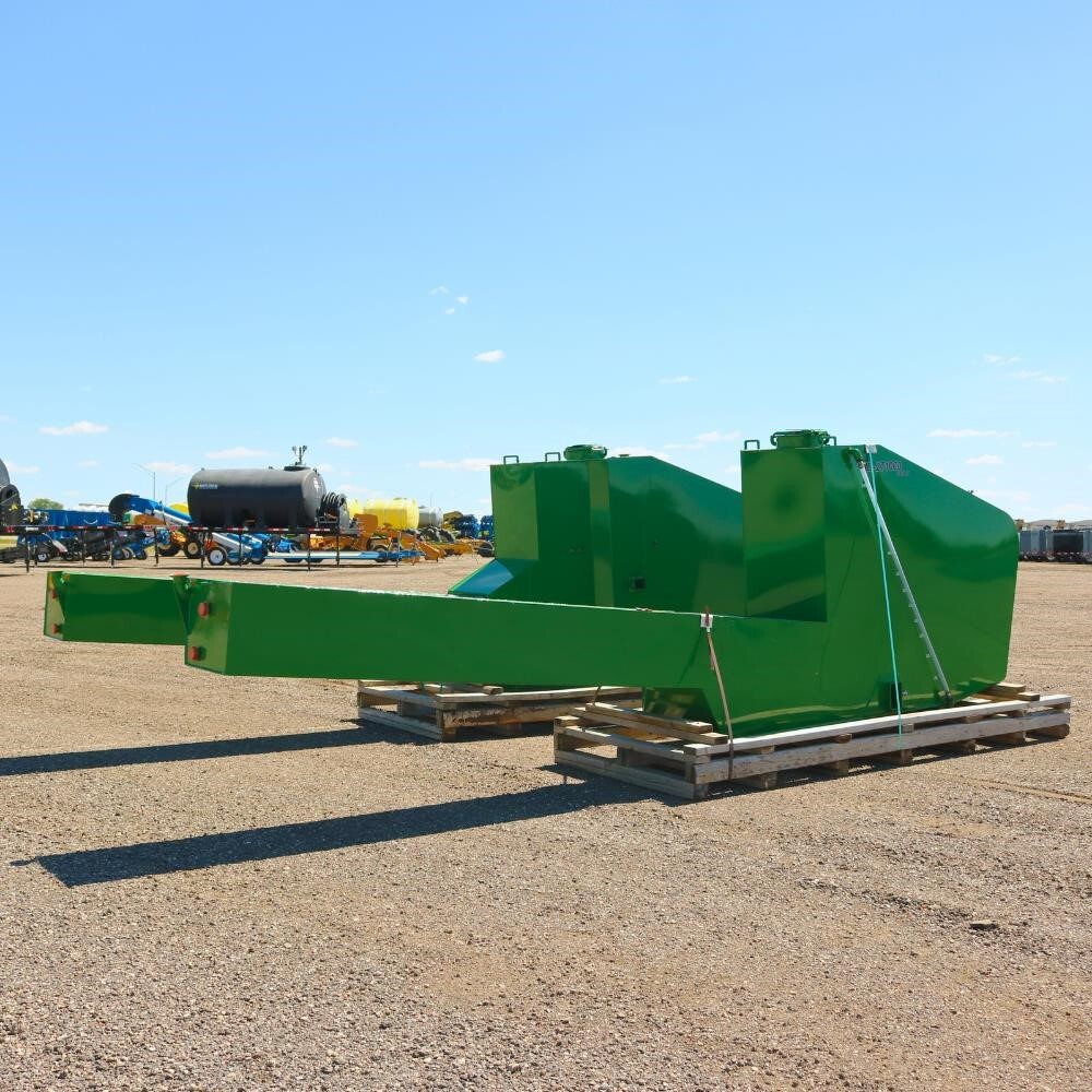 2025 Fast SS Track Tanks Tank - $Call | Machinery Pete