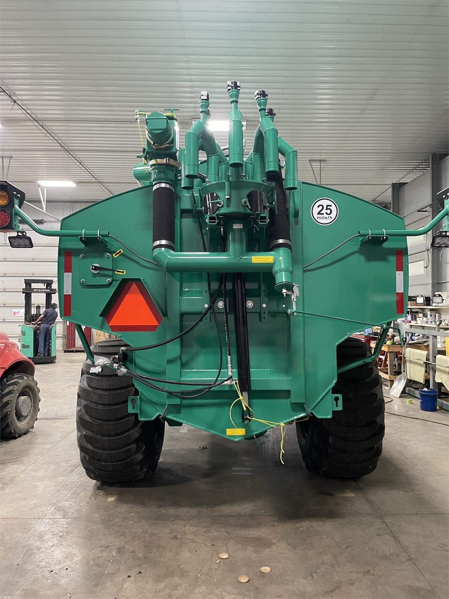 2024 Houle EL-54-5000 Manure Spreader - $Call | Machinery Pete