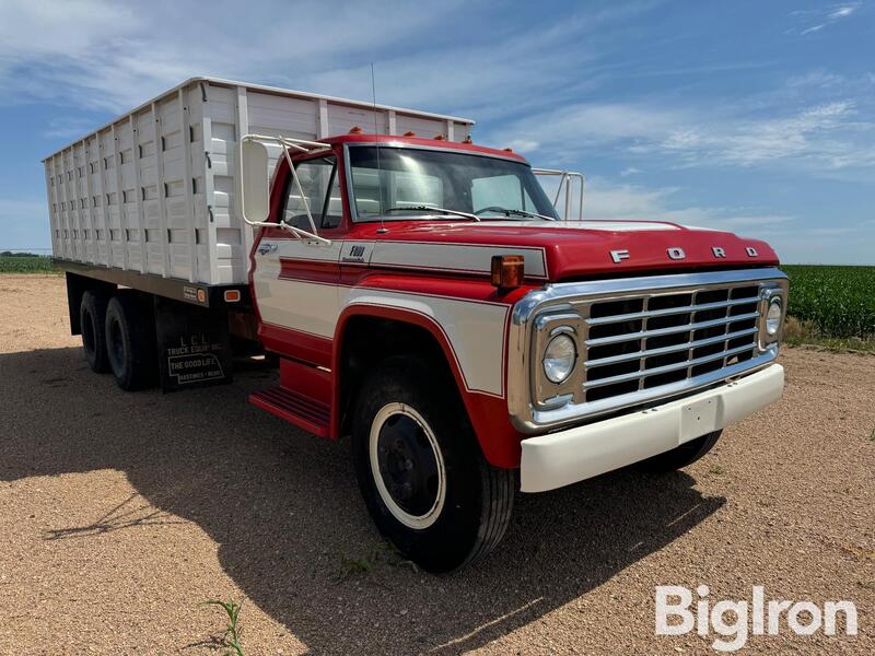 Used Ford Semi Trucks for Sale - 50 Listings | Machinery Pete