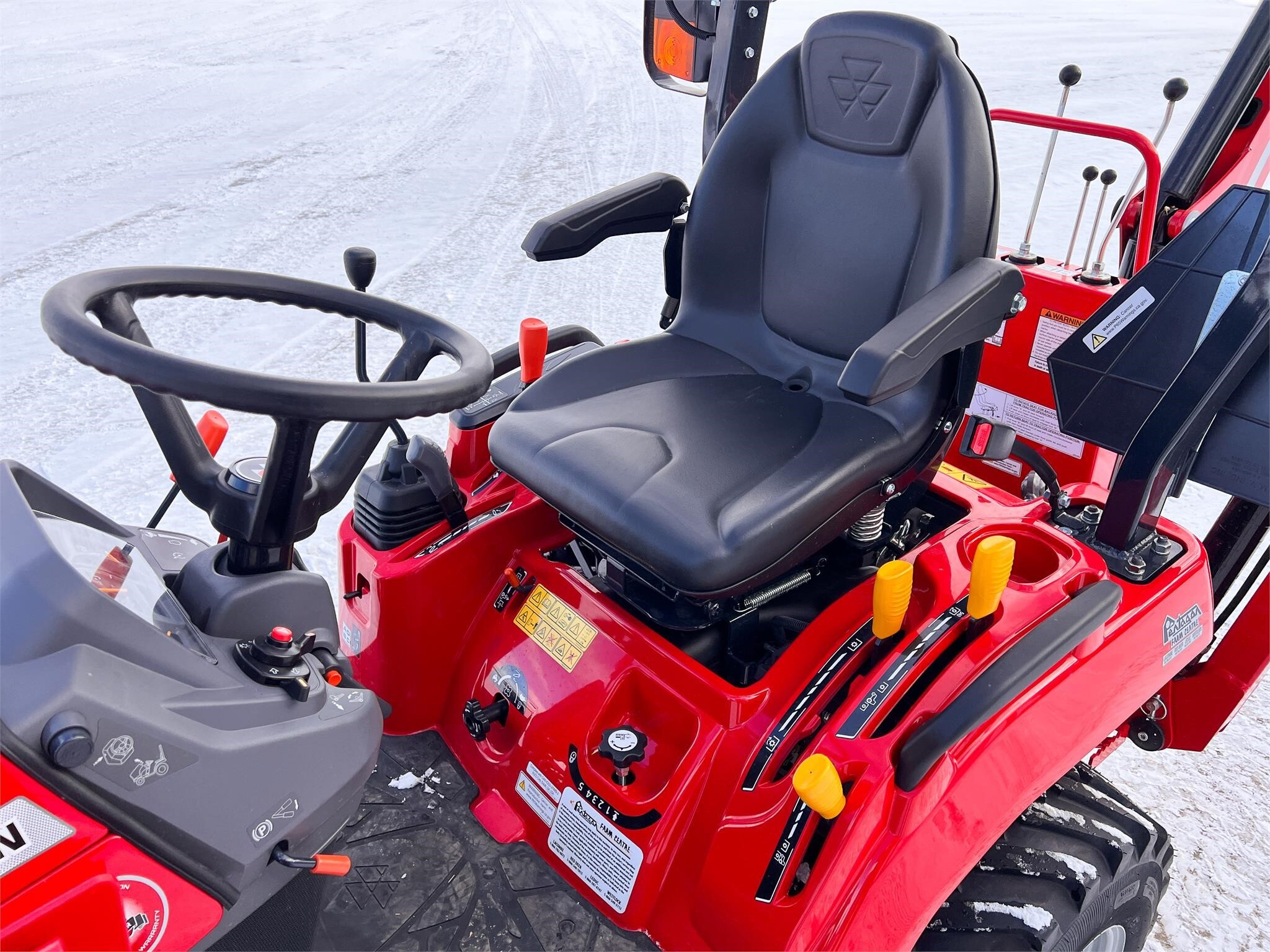 2023 Massey Ferguson GC1723EB Tractor - $Call | Machinery Pete