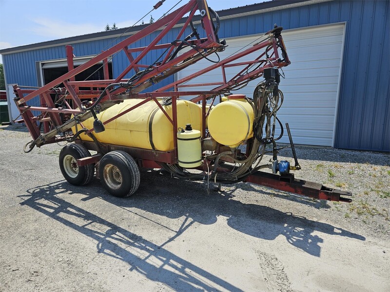 Used Pull-Type Sprayers for Sale - 831 Listings | Machinery Pete