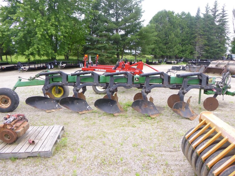 Used John Deere Plows for Sale - 153 Listings | Machinery Pete