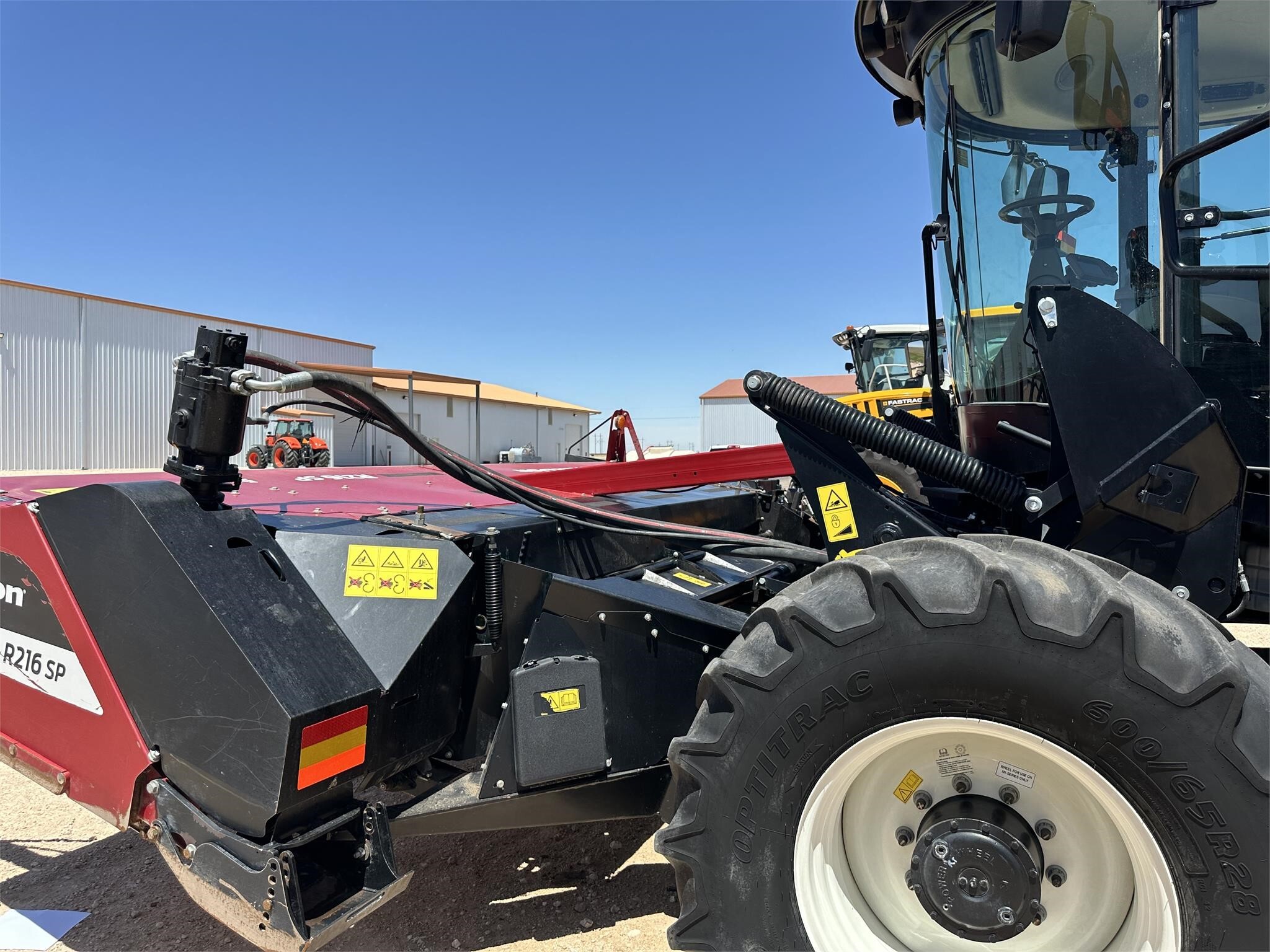 2022 MacDon M1240 Self-Propelled Windrowers and Swather - $Call ...