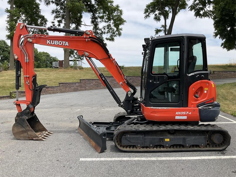 Used Excavators for Sale - 1017 Listings | Machinery Pete