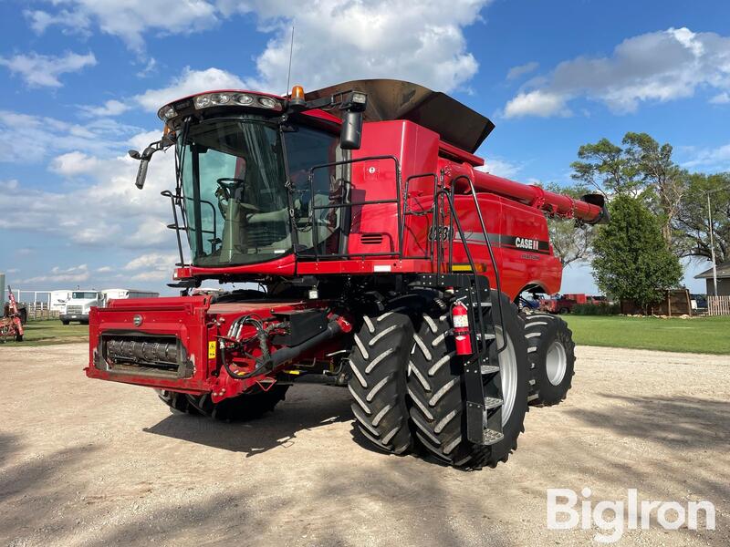 Used Case IH 8230 Combines for Sale - 57 Listings | Machinery Pete