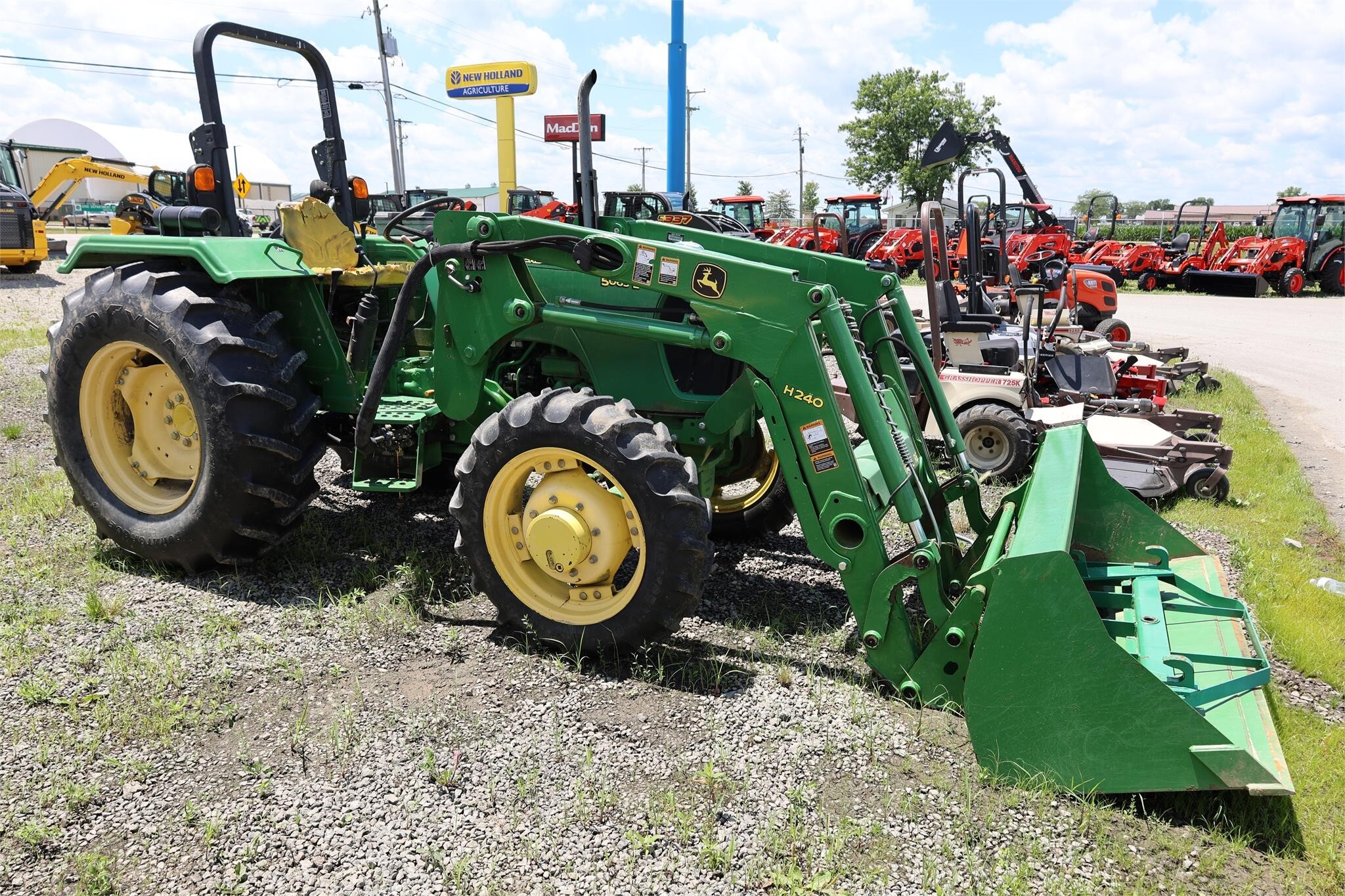 2013 John Deere 5065E Tractor - $32,900 | Machinery Pete
