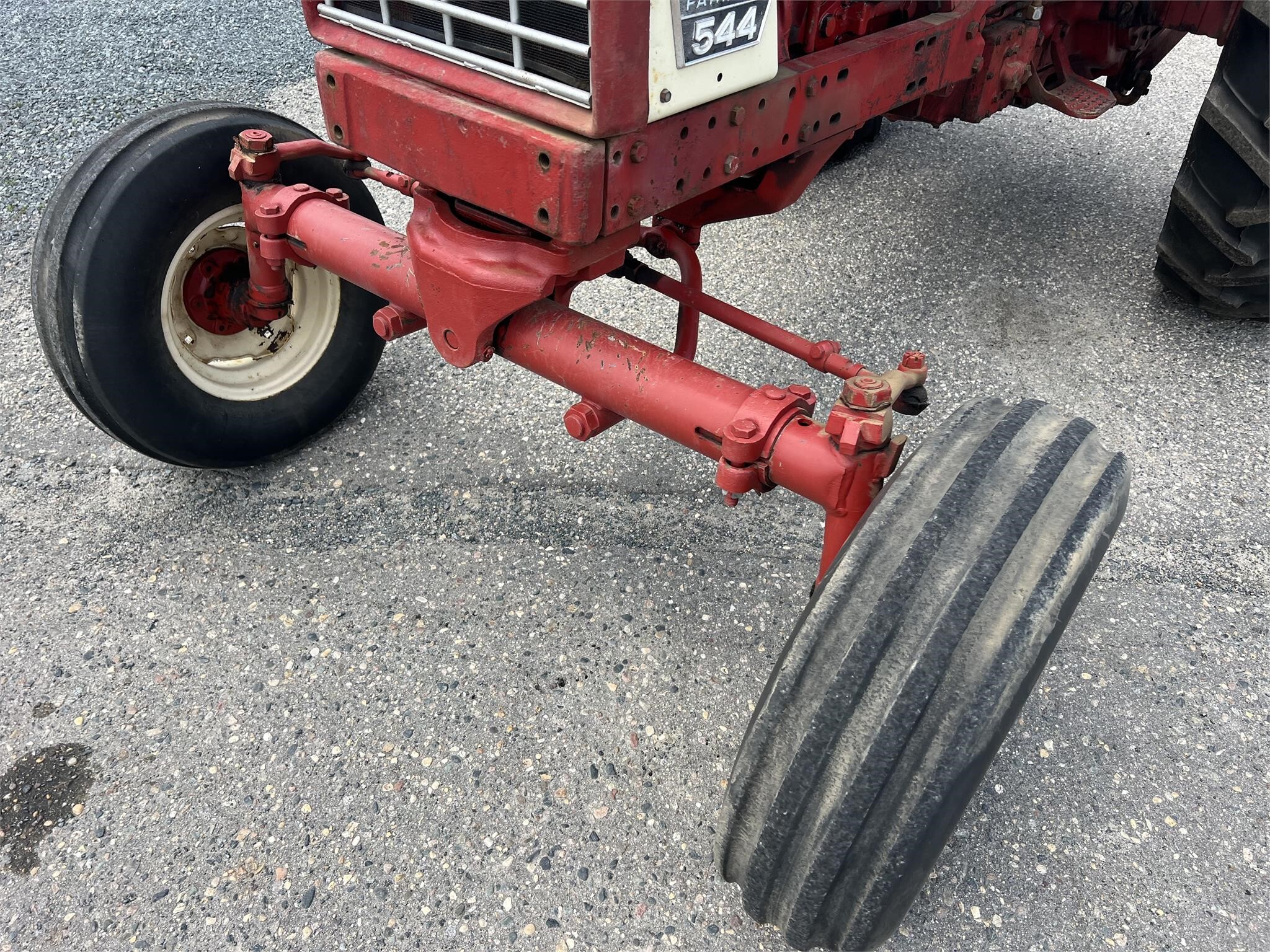 1969 International 544 Tractor - $7,900 | Machinery Pete