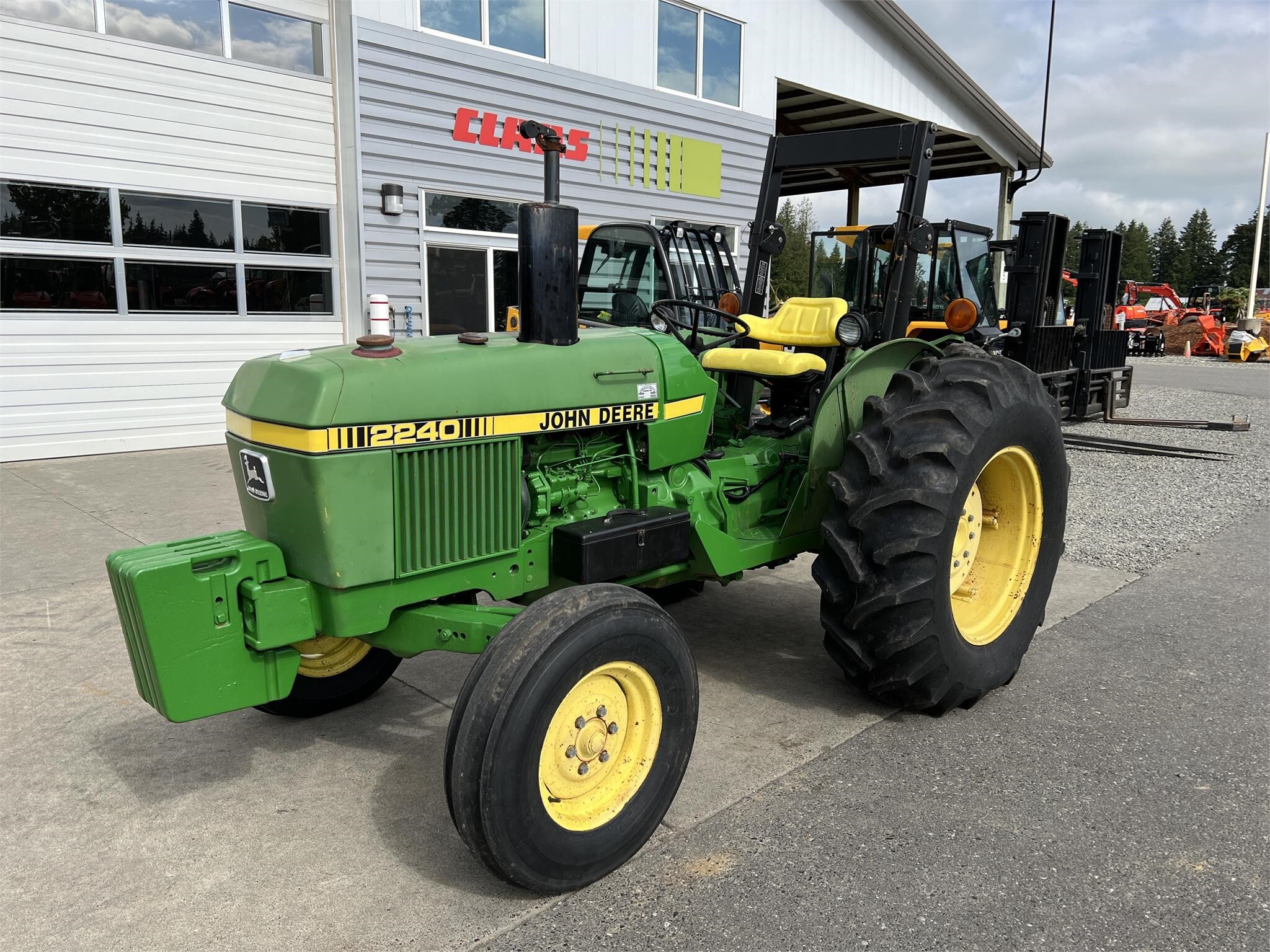 1980 John Deere 2240 Tractor - $17,995 | Machinery Pete