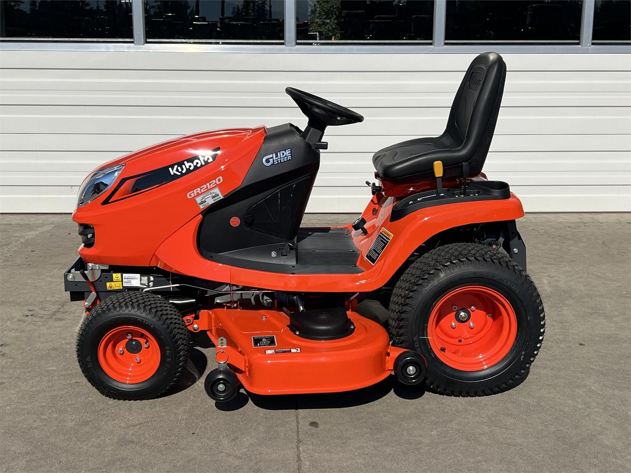2025 Kubota GR2120 Lawn Mower - $11,599 | Machinery Pete