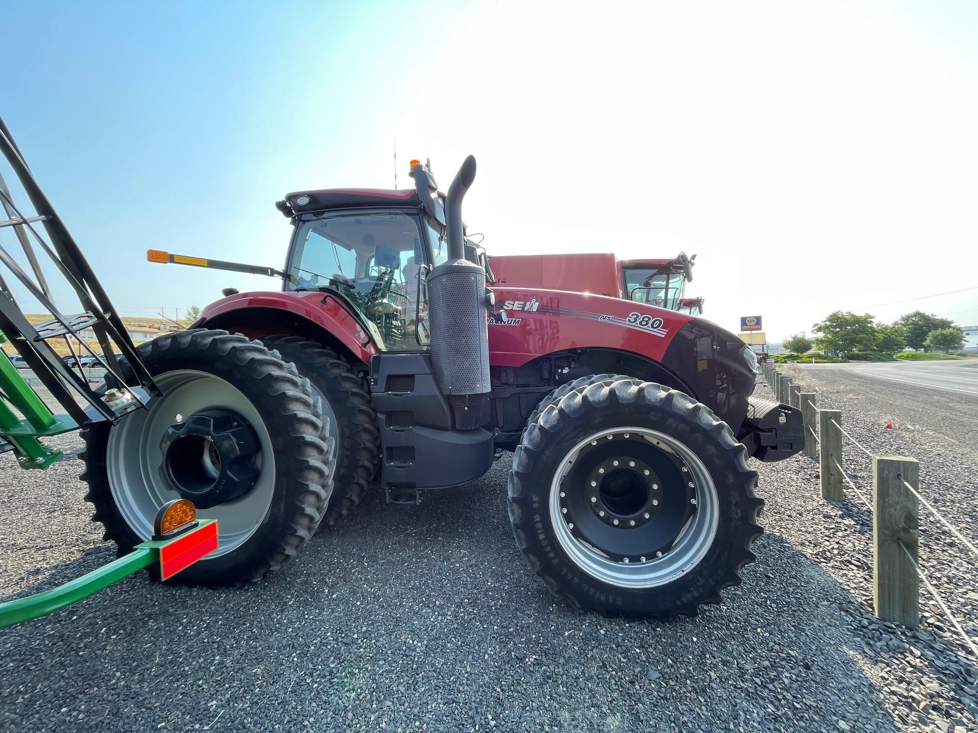 2021 Case IH MAGNUM 380 AFS CONNECT CVX Tractor - $340,000 | Machinery Pete