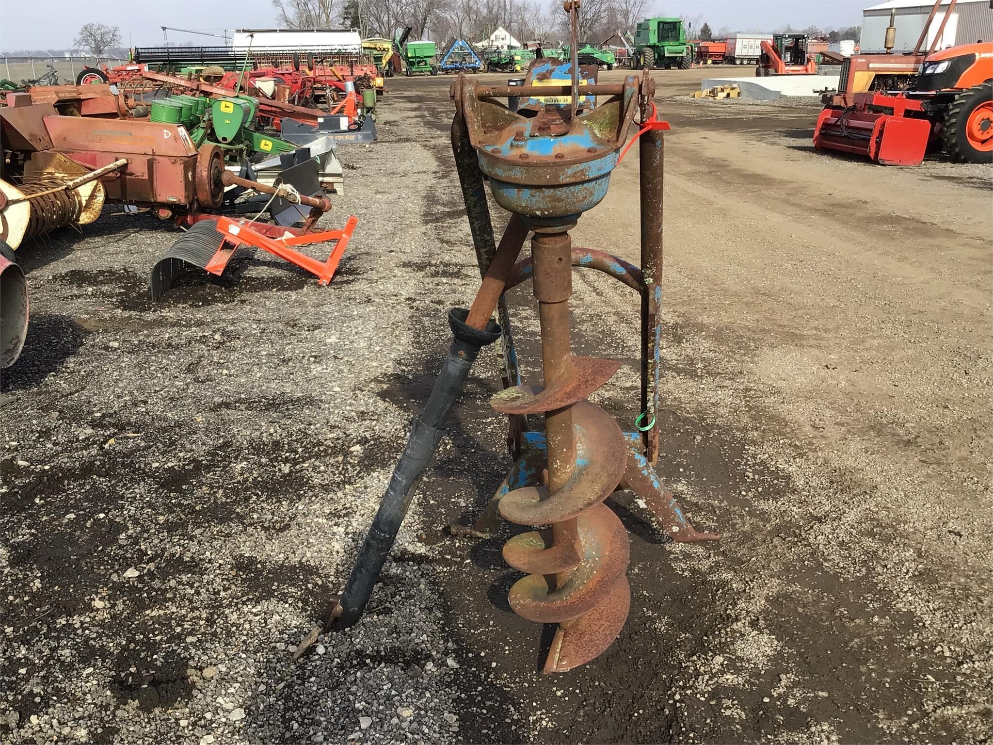 Ford 12” POST HOLE DIGGER Blade - $600 | Machinery Pete