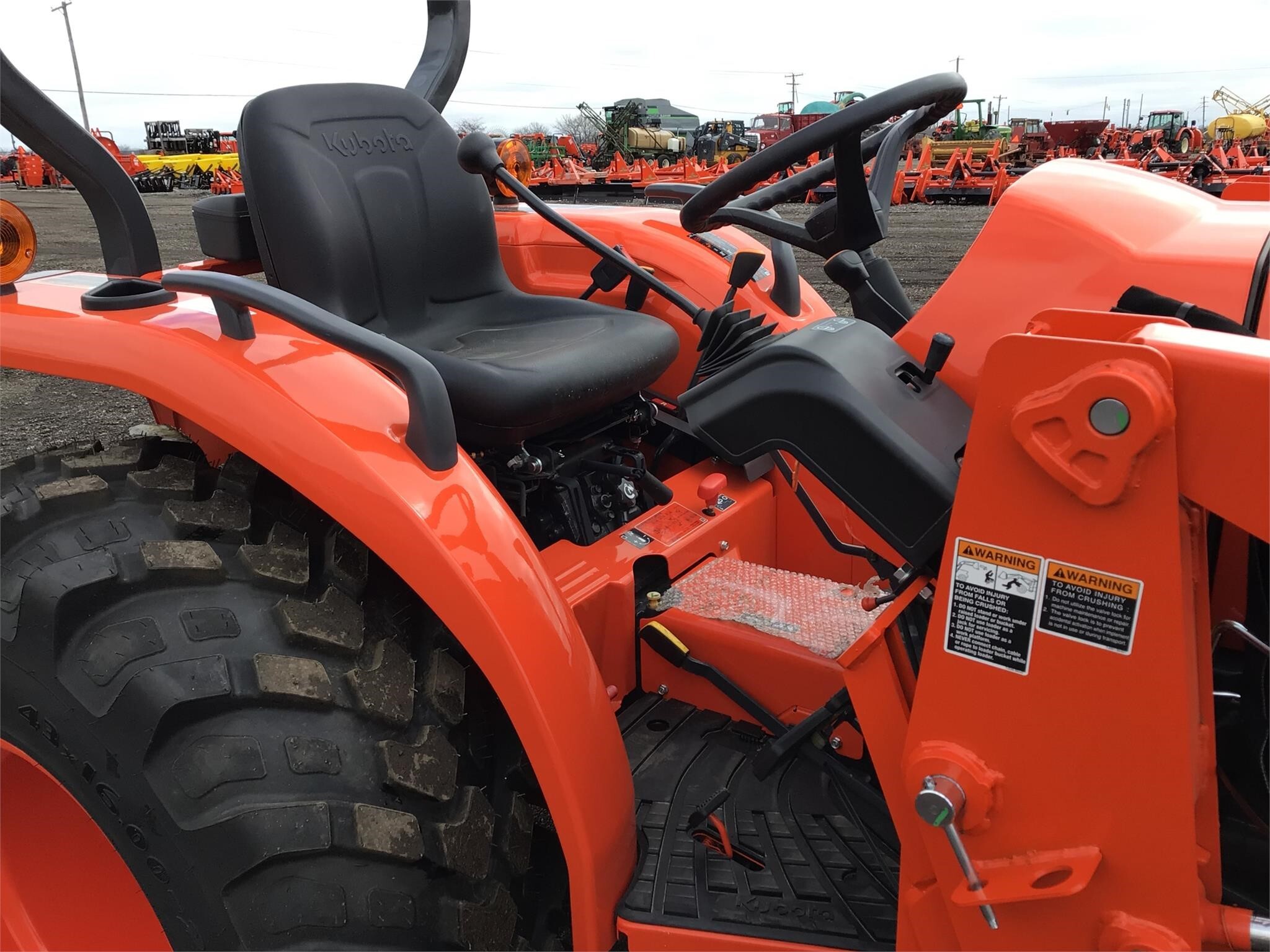 2024 Kubota L3302 Tractor - $Call | Machinery Pete