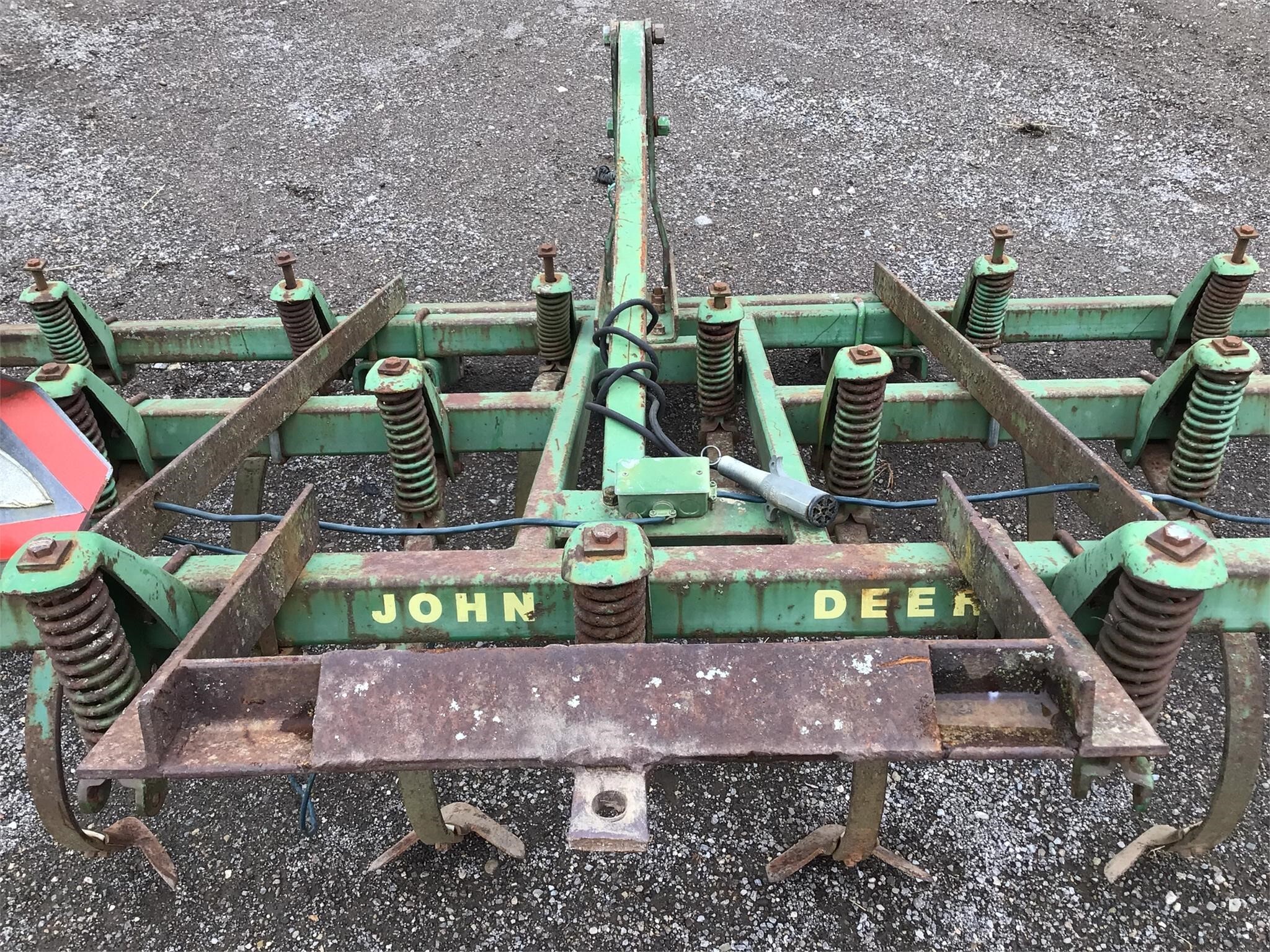 John Deere 1100 Field Cultivator - $500 | Machinery Pete
