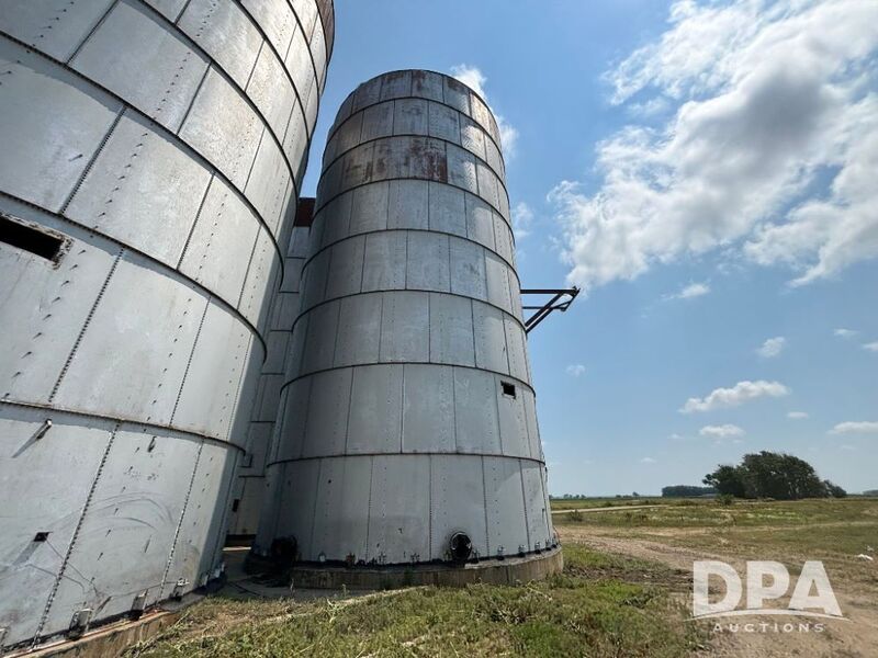 Used Grain Bins for Sale - 62 Listings | Machinery Pete