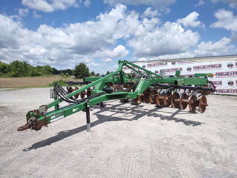 Used John Deere Disk Chisels for Sale - 56 Listings | Machinery Pete