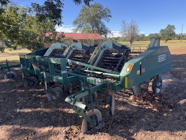 Used Strip-Till for Sale - 121 Listings | Machinery Pete