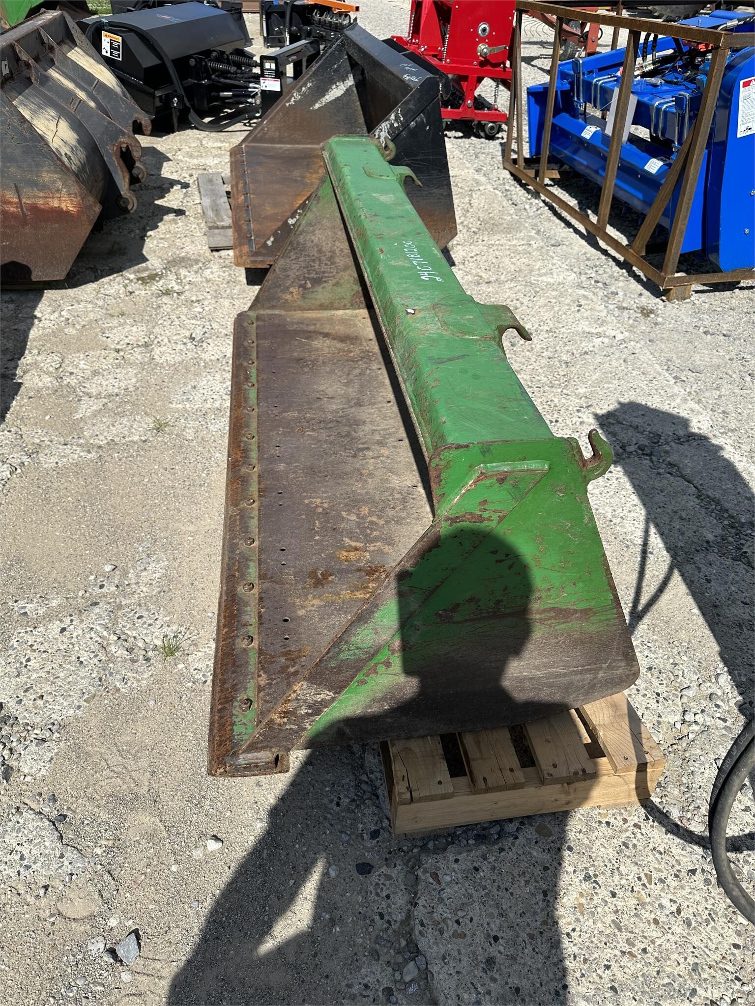 2009 John Deere 35 Front End Loader - $1,200 | Machinery Pete