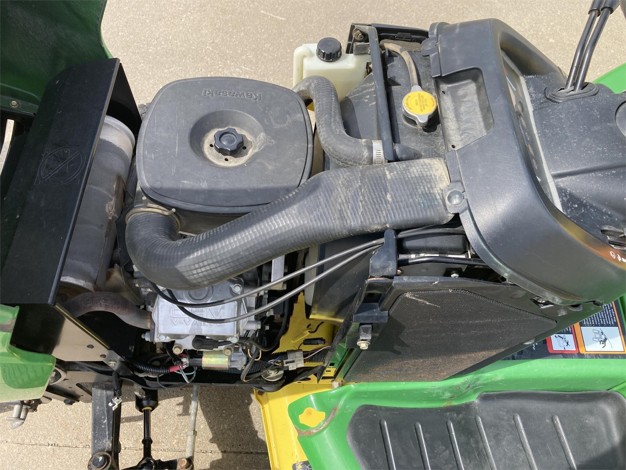 John Deere X475 Lawn Mower - $3,950 | Machinery Pete