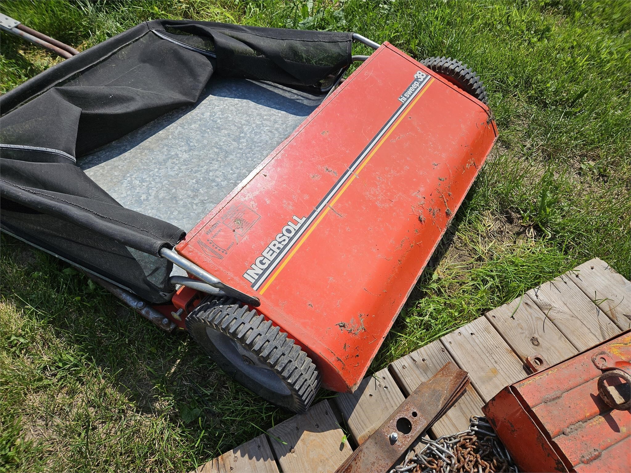 1976 J.I. Case 222 Lawn Mower - $1,500 | Machinery Pete