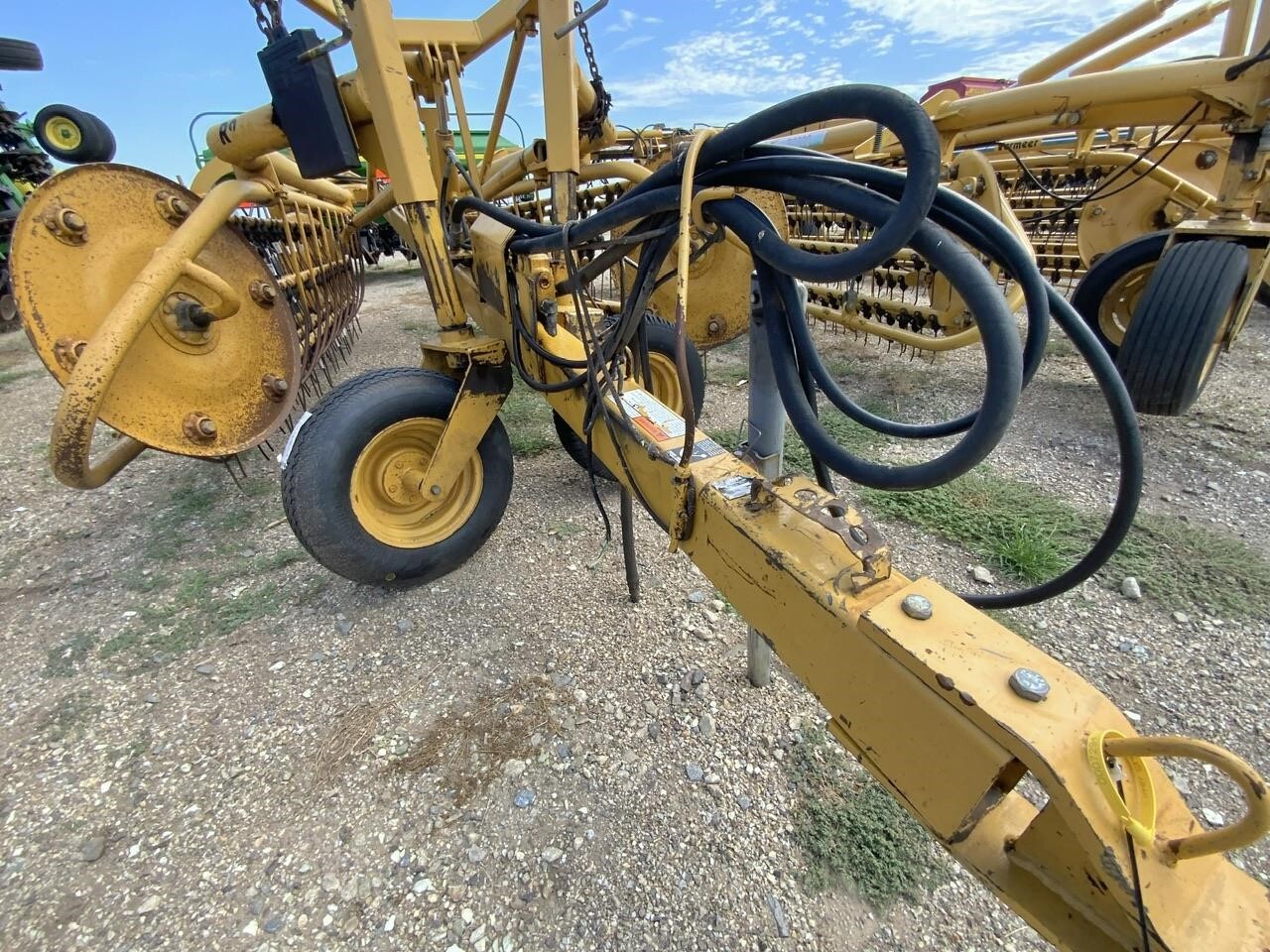 Vermeer R23A Rake - $7,200 | Machinery Pete