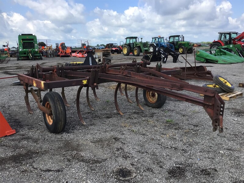 Used Chisel Plows for Sale - 347 Listings | Machinery Pete