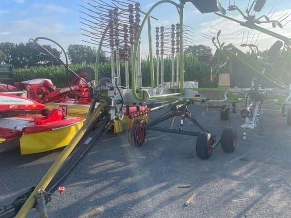 Used Claas Rakes for Sale - 67 Listings | Machinery Pete