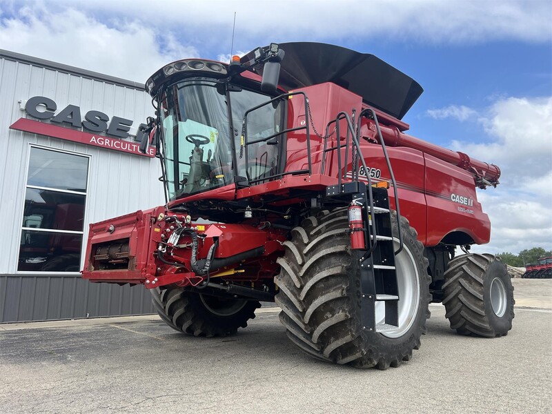 Used Case IH 8250 Combines for Sale - 322 Listings | Machinery Pete