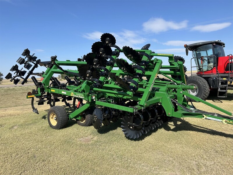Used Chisel Plows for Sale - 294 Listings | Machinery Pete