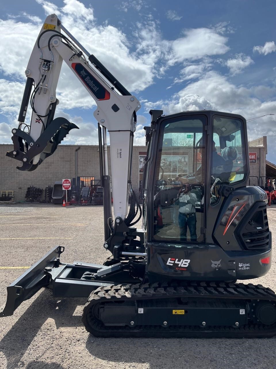 2023 Bobcat E48 Mini Excavator - $83,995 | Machinery Pete