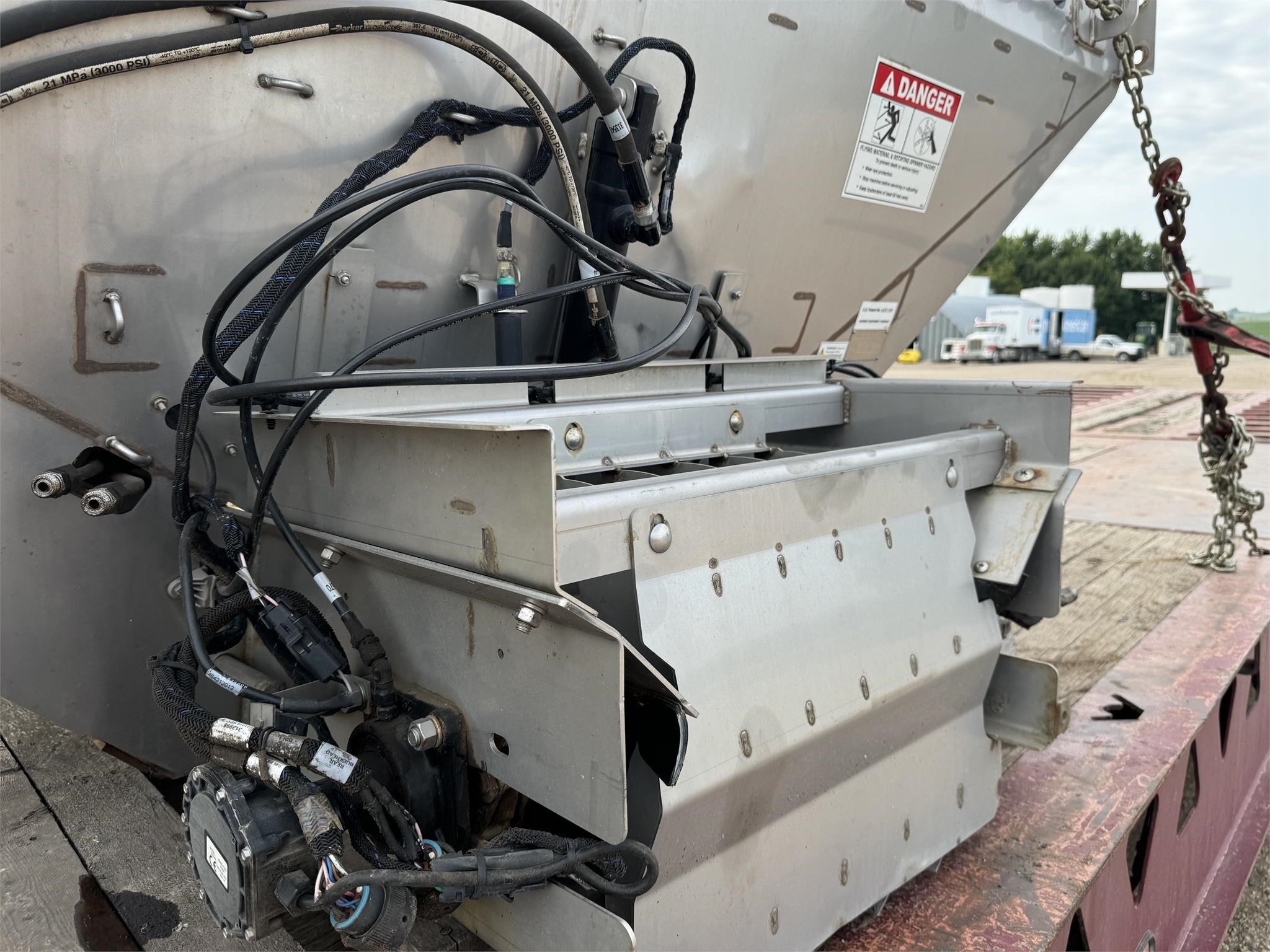 2019 New Leader NL5000G5 Self-Propelled Fertilizer Spreader - $8,500 ...