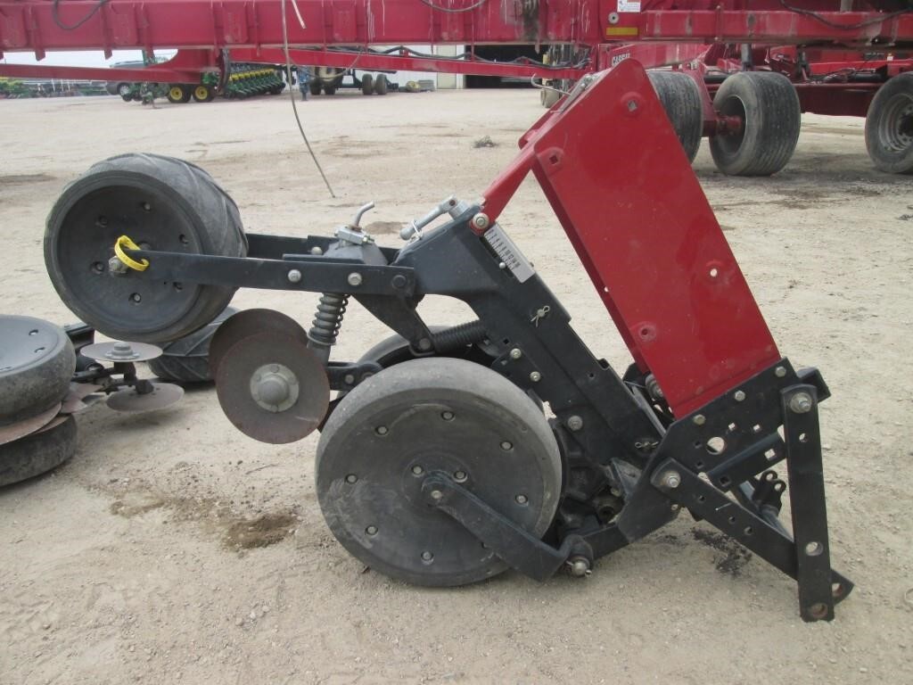 Case IH PLANTER ROW UNITS Planter and Drill Attachment - $550 ...
