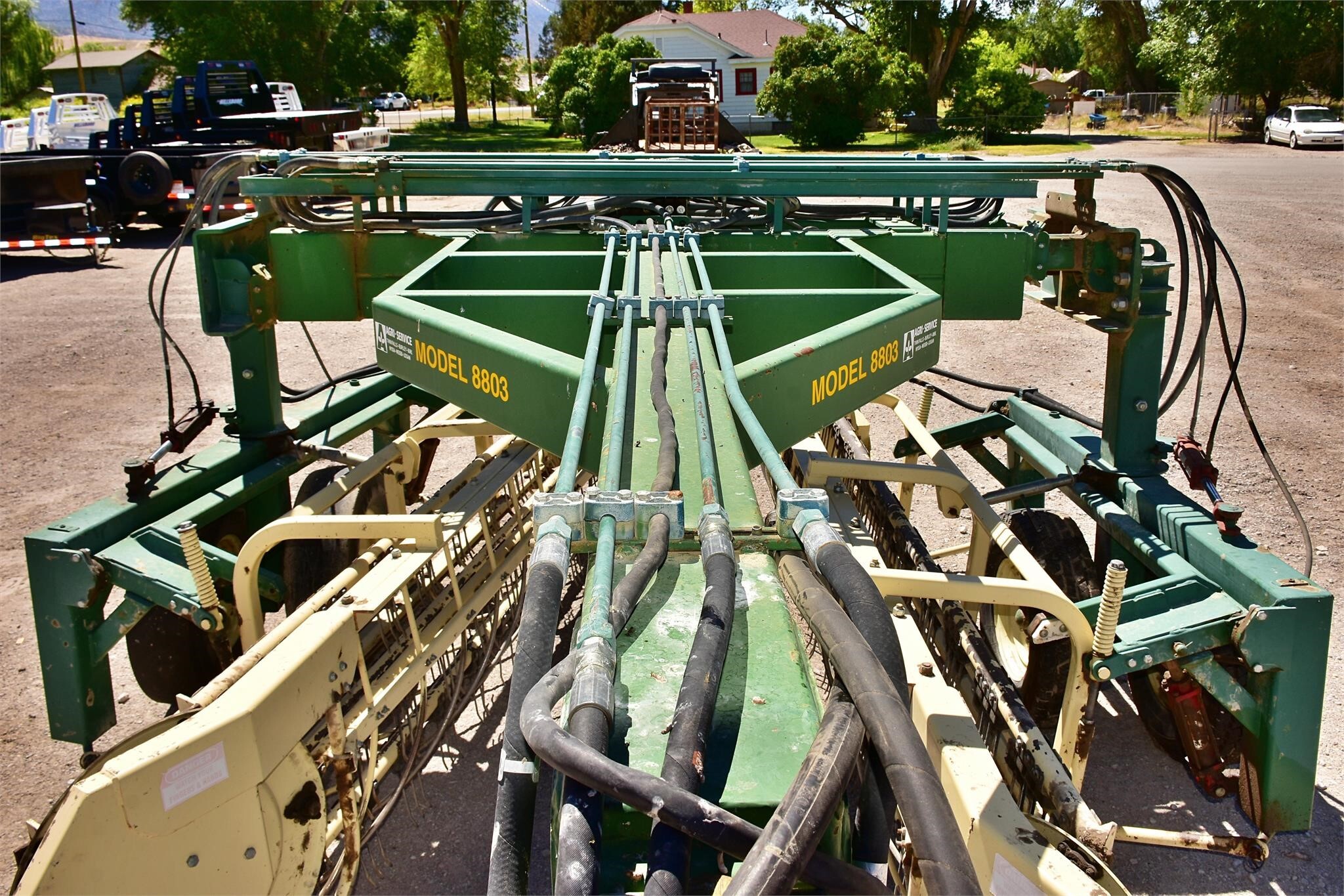 Allen 8803 Rake - $9,500 | Machinery Pete