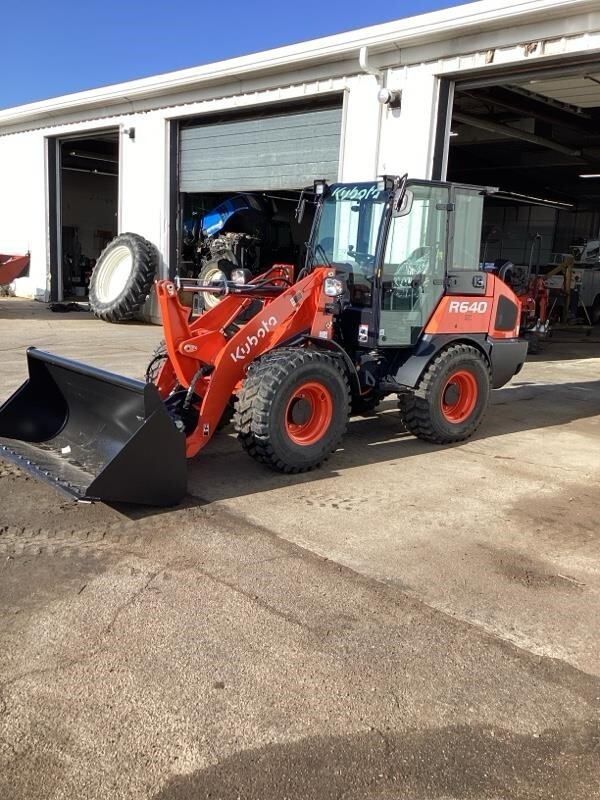Kubota R640 Wheel Loader - $103,575 | Machinery Pete