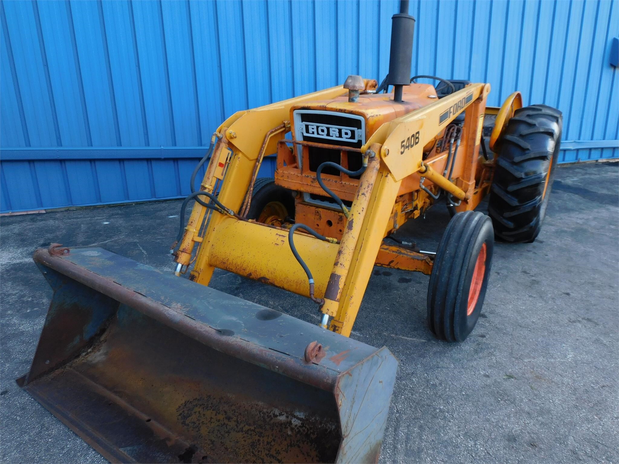 Ford 540B Tractor - $9,350 | Machinery Pete