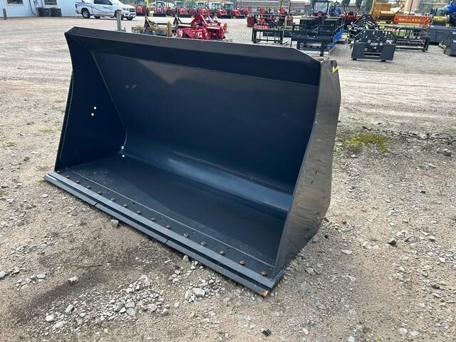 2023 New Holland 84" Loader and Skid Steer Attachment - $2,995 ...