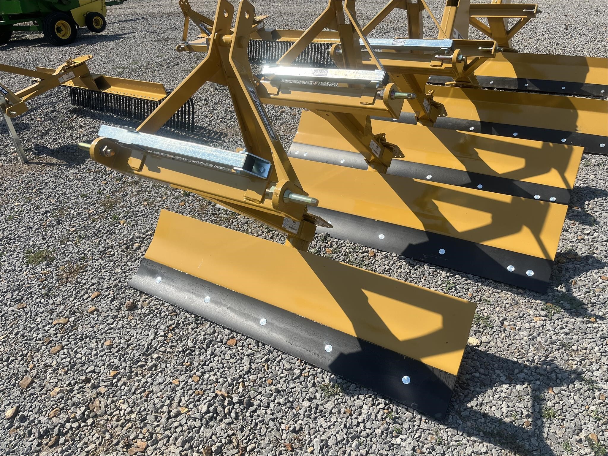 2024 Taylor Way 233TRB60SC Blade - $595 | Machinery Pete