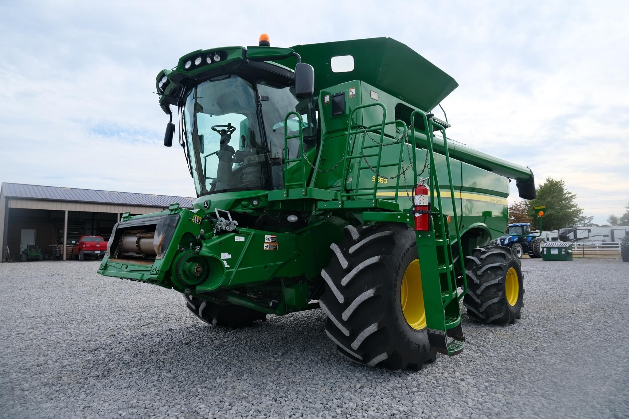 2013 John Deere S680 Combine - $65,000 | Machinery Pete