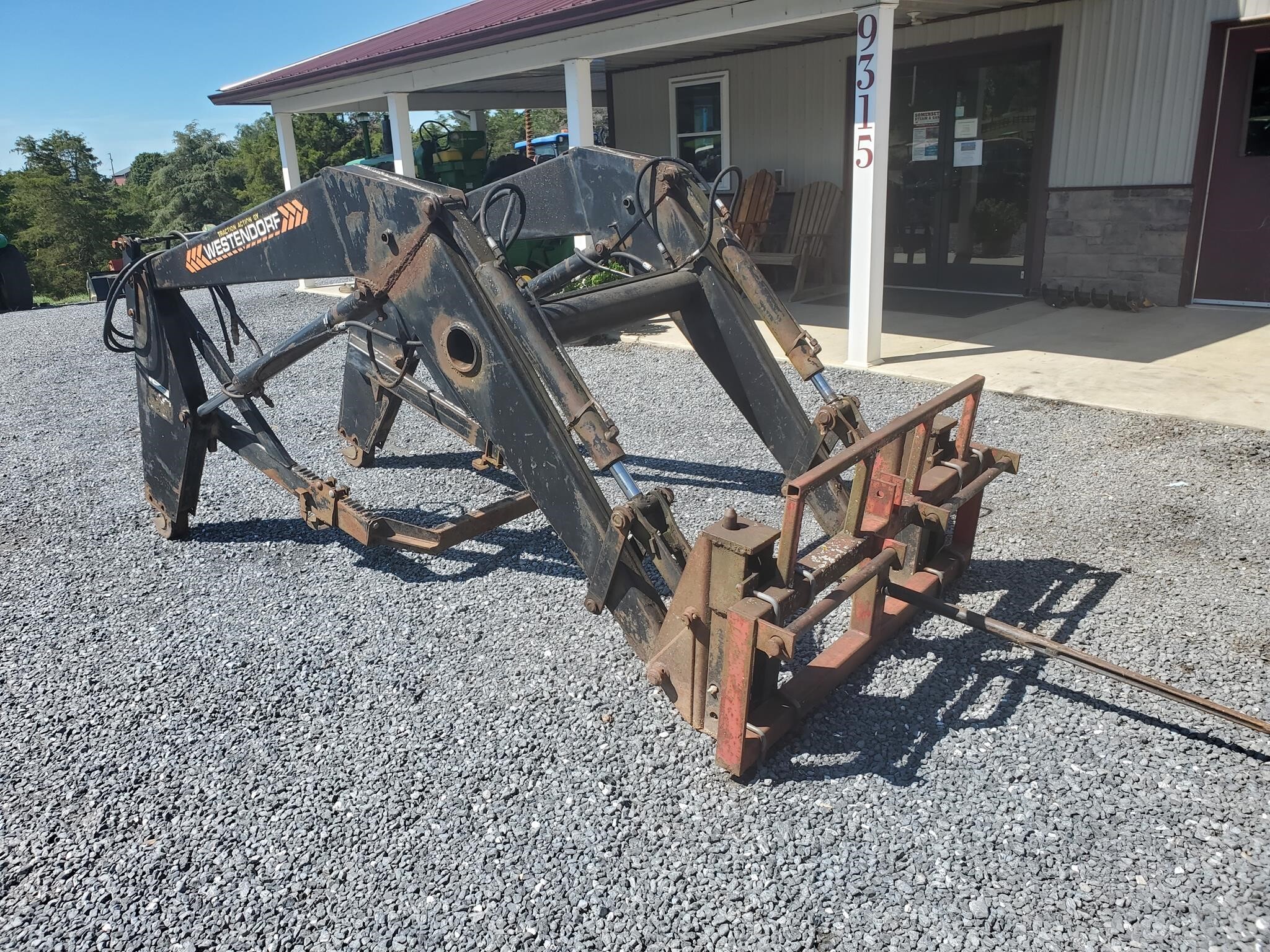 Used Front End Loaders for Sale - 570 Listings | Machinery Pete