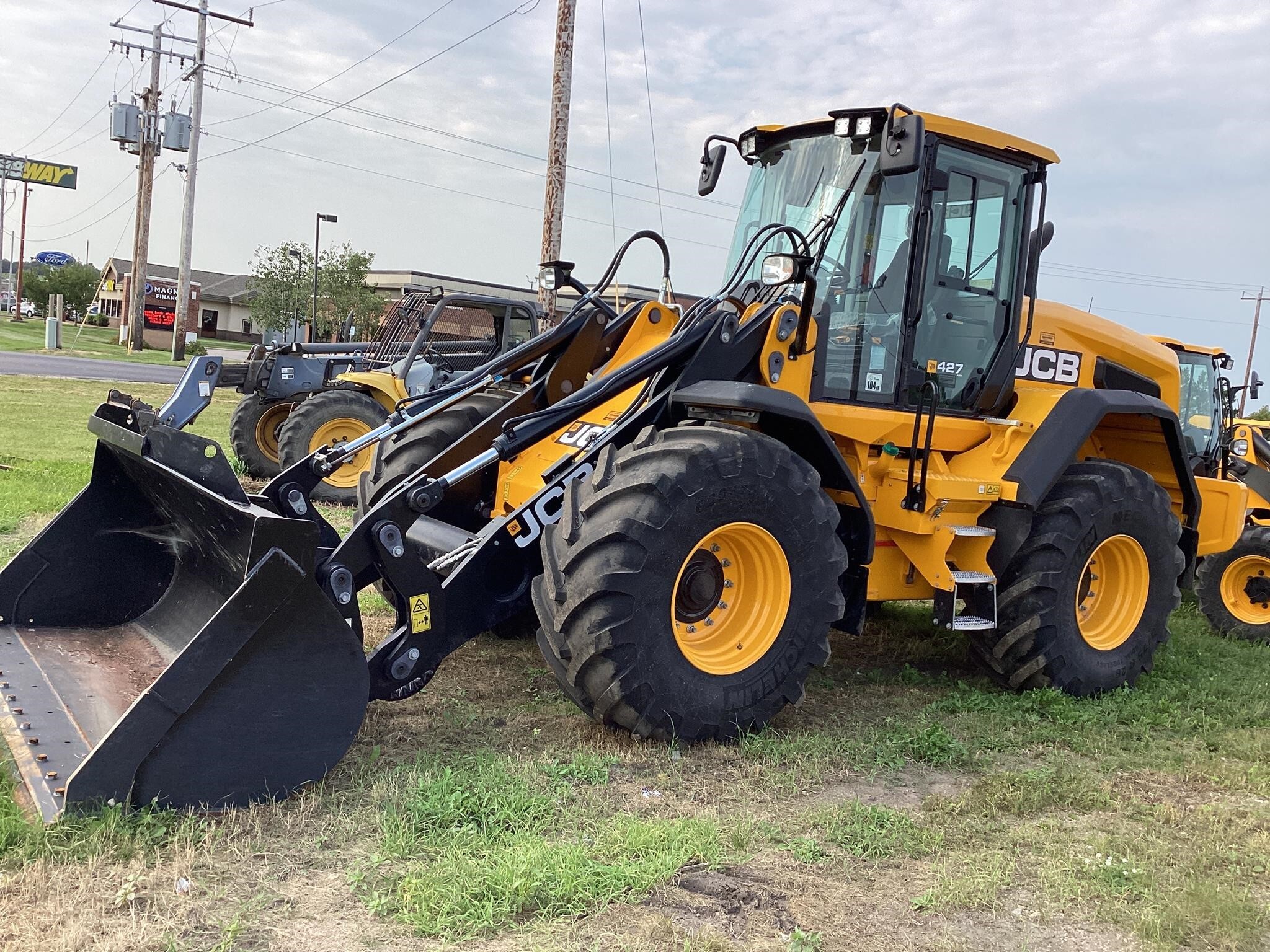 2023 JCB 427 Wheel Loader - $Call | Machinery Pete
