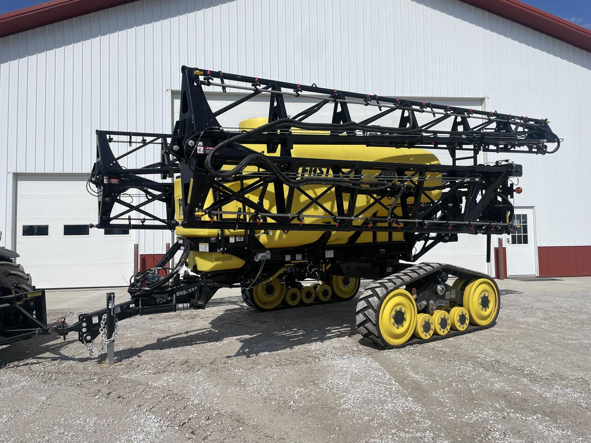 2026 Fast 9524T Pull-Type Sprayer - $146,000 | Machinery Pete
