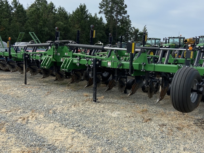 Used Unverferth Strip-Till for Sale - 53 Listings | Machinery Pete