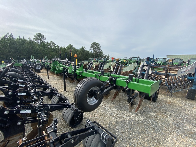 Used Unverferth Strip-Till for Sale - 54 Listings | Machinery Pete