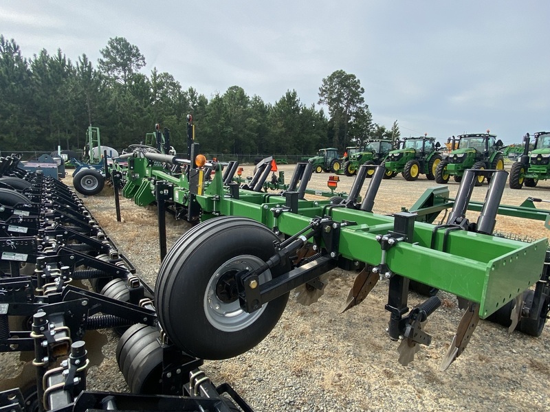 Used Strip-Till for Sale - 146 Listings | Machinery Pete